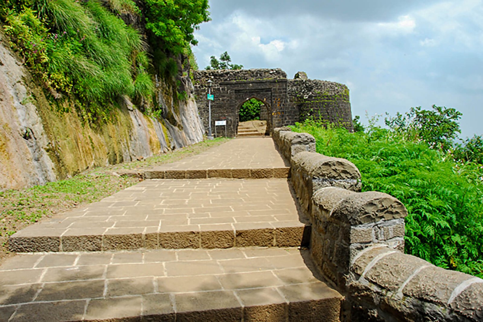 Shivneri Fort
